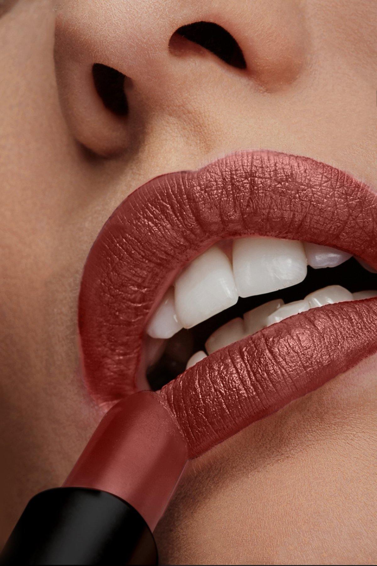 Lipstick #10 - Deep Brown Red – Blend Mineral Cosmetics